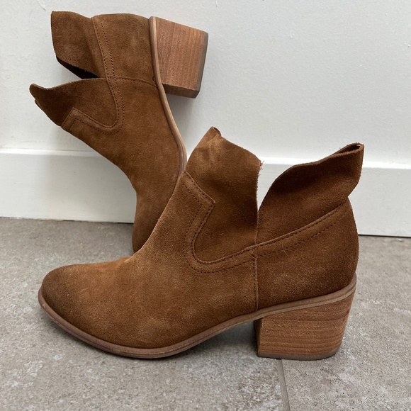 bp | Shoes | Soft Tan Suede Block Booties 95 | Poshmark